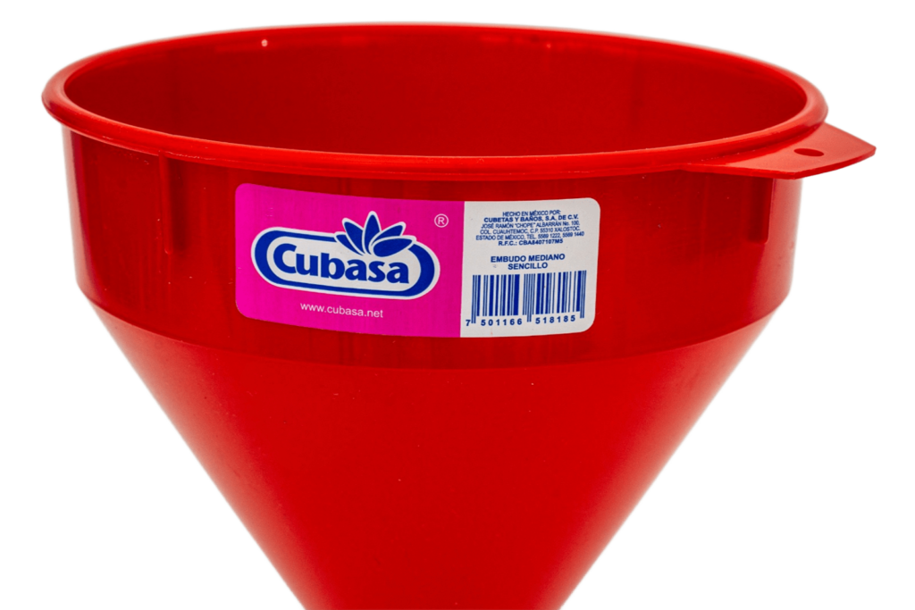 CUBASA EMBUDO DE PLASTICO MEDIANO – SAROS Cleaning